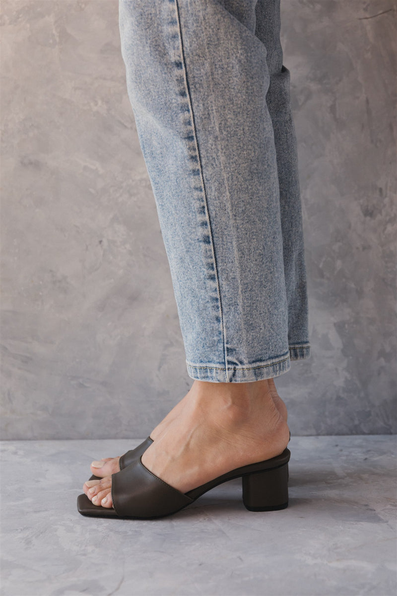 TEPOCATE | Sandalias Nairobi Musgo
